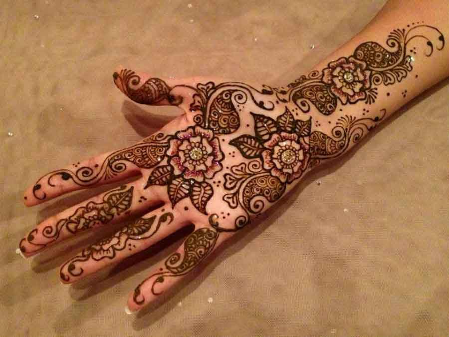 20 Simple and Latest Gujarati Mehndi Designs
