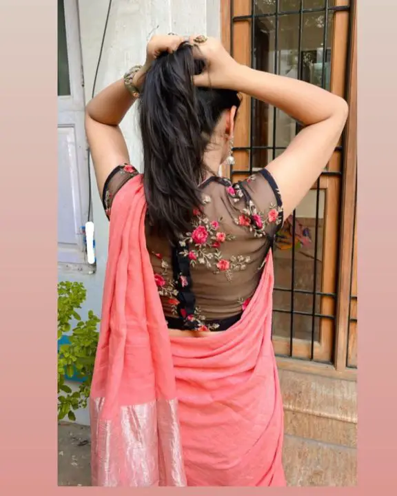 25 Simple Strip Backless Blouse Designs In 2025