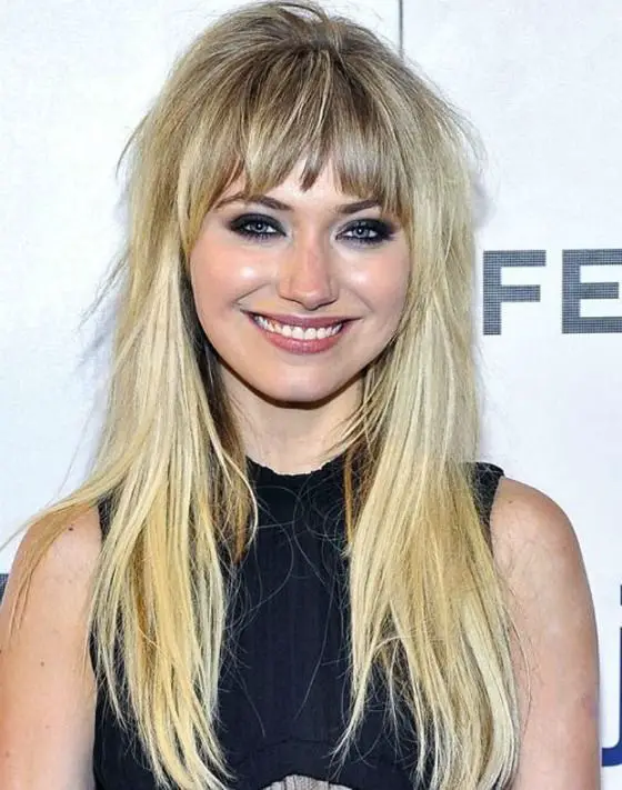 30 Gorgeous Hairstyles With Bangs To Inspire You