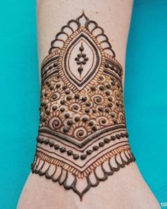20 Stunning And Beautiful Bangle Mehndi Designs To Inspire You