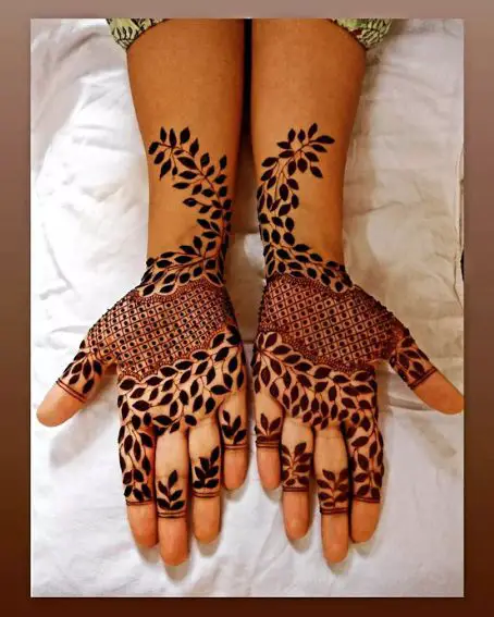 Top 20 Beautiful Dubai Mehndi Designs For Any Fuctions.