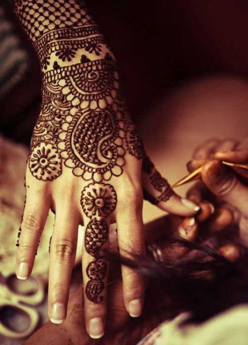 40 Simple and Easy Bridal Mehndi Designs For Your Wedding Day