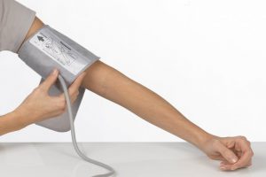 How To Check Blood Pressure Manually