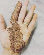 17 Latest And Stylish One Line Mehndi Designs For Hands