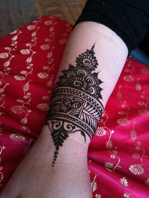 20 Stunning And Beautiful Bangle Mehndi Designs To Inspire You - Beauty ...