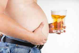 Top 12 Side Effects Of Drinking Beer