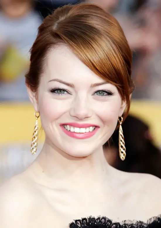 41 Stunning Emma Stone Hairstyles and Haircut Styles to Inspire You