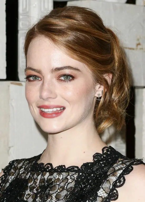 41 Stunning Emma Stone Hairstyles and Haircut Styles to Inspire You