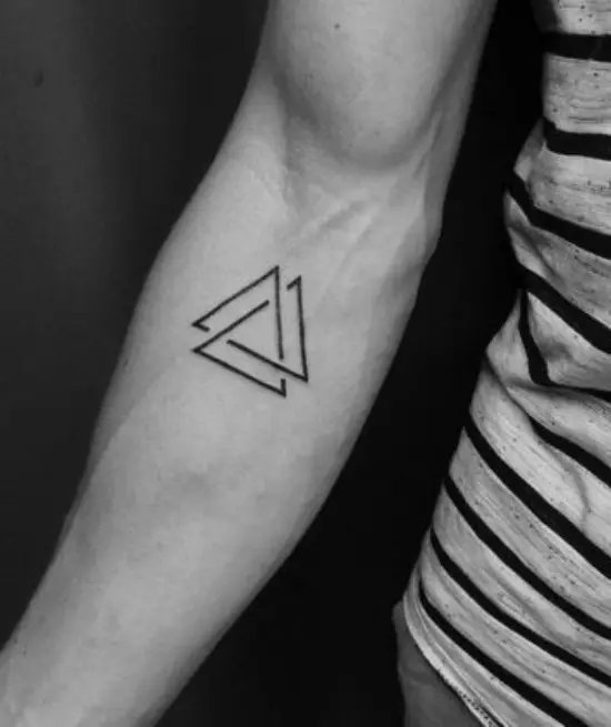45 Awesome Arm Tattoos for Men and Women You Want To Have