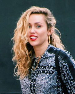 31 Stylish Miley Cyrus Hairstyles And Haircut Ideas