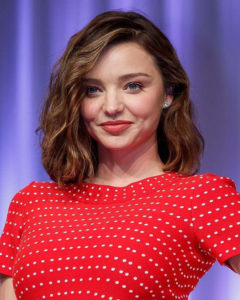 Top 30 Miranda Kerr Hairstyles & Haircuts Over the Years
