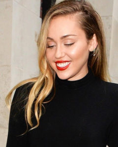 31 Stylish Miley Cyrus Hairstyles And Haircut Ideas