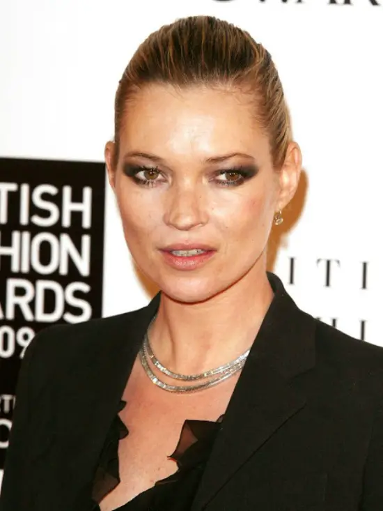 Top 20 Kate Moss Hairstyles & Haircut Styles