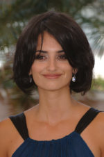 Top 24 Penelope Cruz Hairstyles & Haircuts Ideas For You To Try
