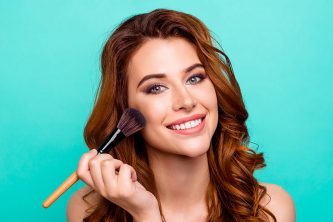 How To Apply Makeup Like A Pro In 2025