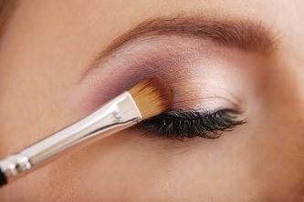 Makeup Tips For Tanned Skin - A Complete Guide In 2026