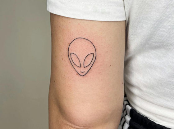 30 Amazing Alien Tattoo Designs You Need To See