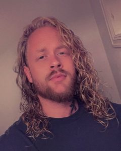 15 Best Girly Haircuts For Guys