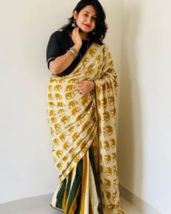 20 Trendy Fat Ladies Blouse Design For Fat Arms To Look Slim