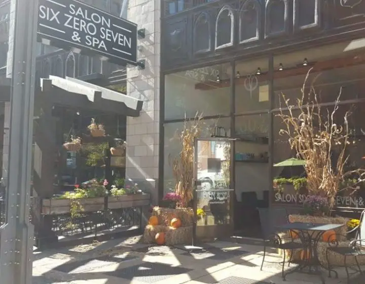 10 Best Nail Salons In St Louis In 2025