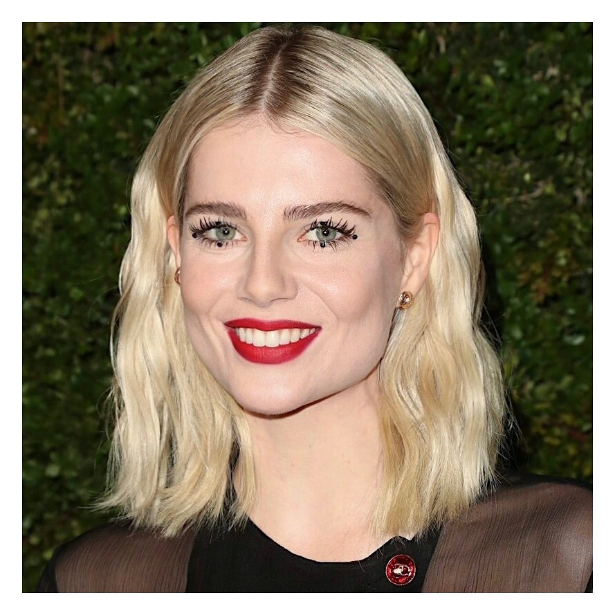 Rock The Holidays With These 21 Dazzling Christmas Lip Makeup Ideas