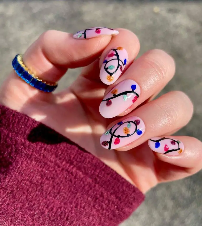 Light Up Your Holiday Style: 15 Dazzling Christmas Light Nail Art ...